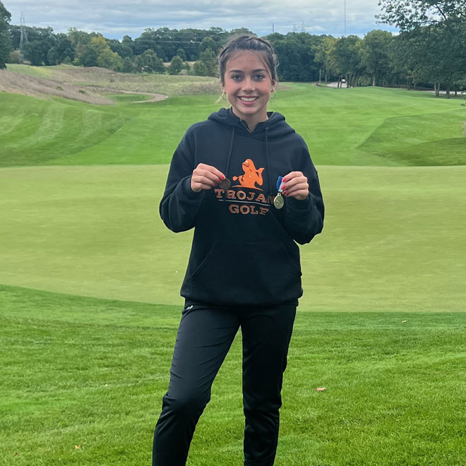 Ailana Leos | Class of 2025 | Junior Girls Golf